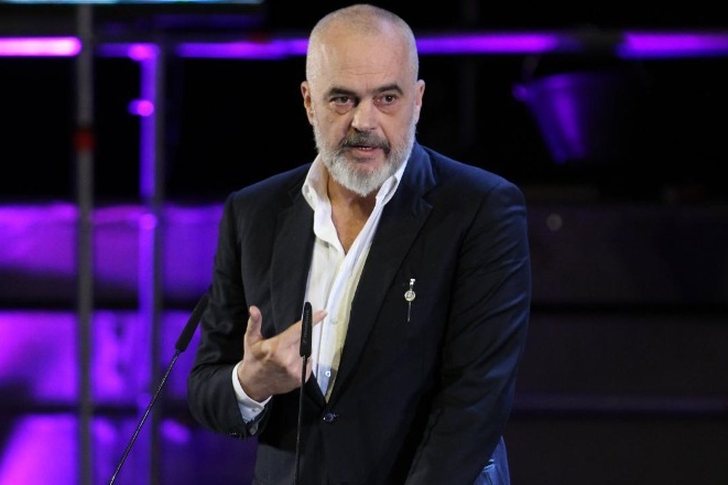 Denoncimi i Balliut: Veliaj dhe Rama kërkojnë tu vjedhin shtëpitë ... Denoncimi i Balliut: Veliaj dhe Rama kërkojnë tu vjedhin shtëpitë ...